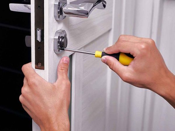 Emergency Locksmith Studio City - Studio City Lock and Key